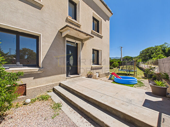 Maison 6 pièces à vendre à Valréas