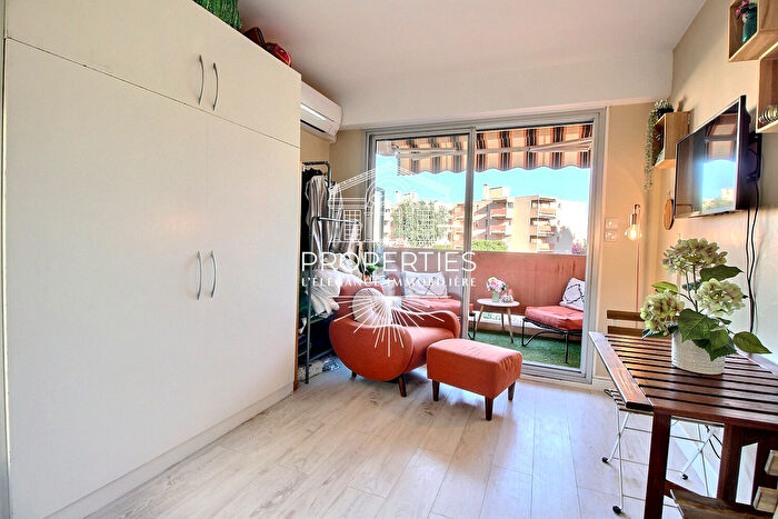 Appartement à vendre - Bormes-les-Mimosas, La Favière, Le Gau, Cap-Bénet, Cabasson, Plages - 1 pièce