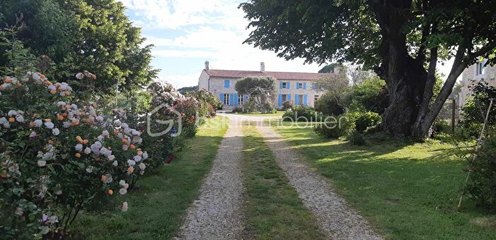 Maison à vendre - Beurlay - 7 pièces - 5 chambres