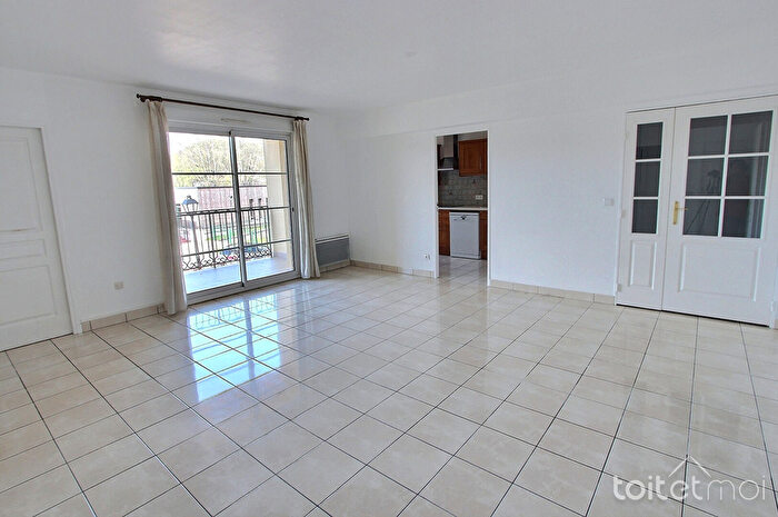 Appartement à vendre - Saint-Rémy-lès-Chevreuse - 3 pièces - 2 chambres