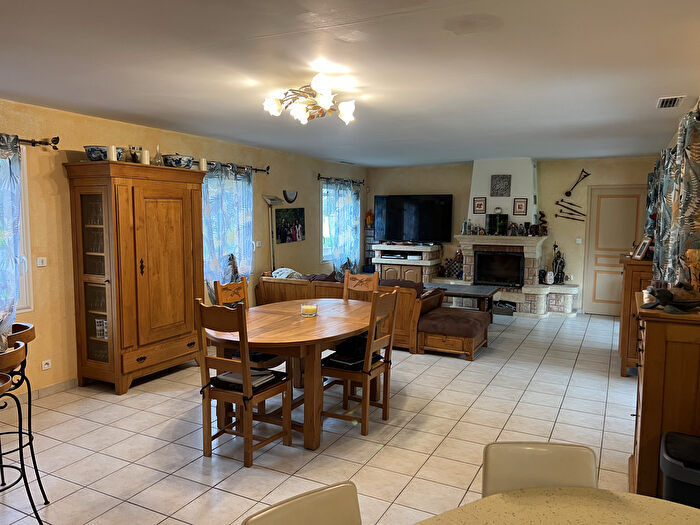 Maison à vendre - Castelsarrasin, Courbieu, Marchés, Gandalou, Saint-Jean - 7 pièces - 4 chambres