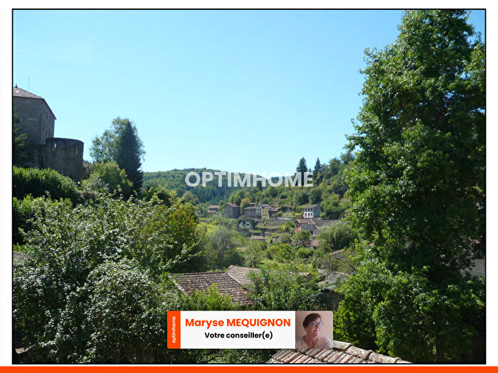 Maison 8 pièces à Olliergues, à vendre
