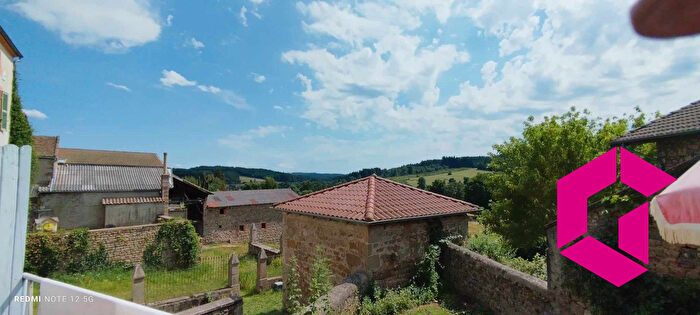 Maison à vendre - Viverols - 5 pièces - 3 chambres