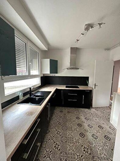 Appartement à louer - A Duclos, Clermont-Ferrand - 5 pièces