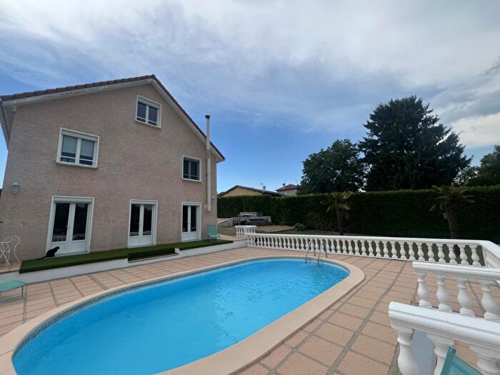 Maison 8 pièces à vendre - Saint-Vulbas