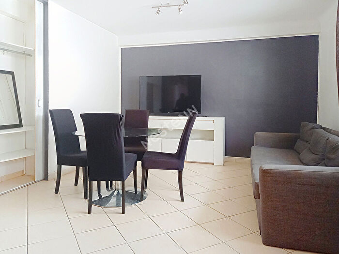 Appartement 2 pièces à vendre à Toulon, Pont du Las