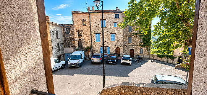 Appartement 2 pièces à Callian, à louer