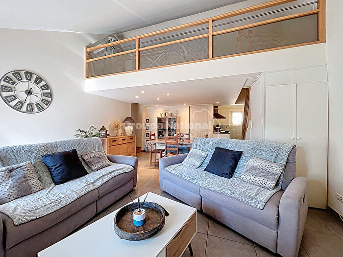 Rochegude : Appartement 3 pièces à vendre