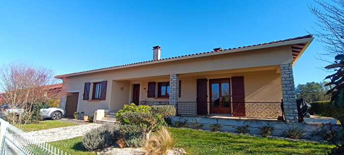 Maison à vendre - Caussade - 4 pièces - 3 chambres