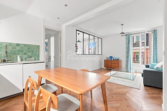 Paris 18ème, Jules Joffrin : Appartement 3 pièces à vendre