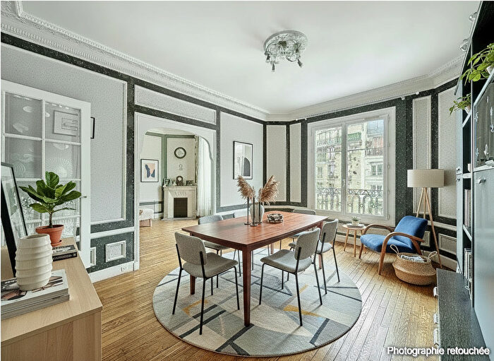 Appartement 4 pièces à vendre à Vanves, Centre Saint-Rémy