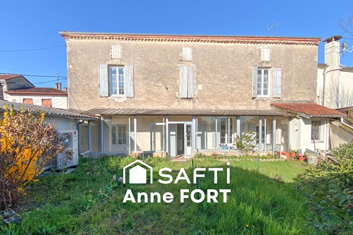 Maison à vendre - Laroque-Timbaut - 6 pièces - 5 chambres