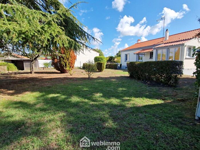 Maison 4 pièces à Aizenay, à vendre