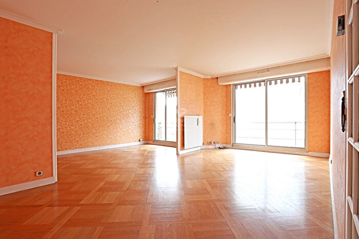Nanterre, Centre-ville : Appartement 4 pièces à vendre