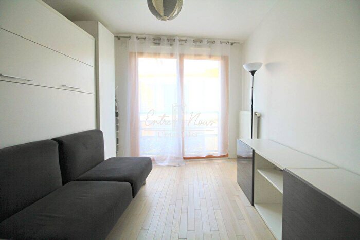 Agent Sarre-Centre-Les Vallées-La Garenne, Colombes : Appartement 1 pièce à louer
