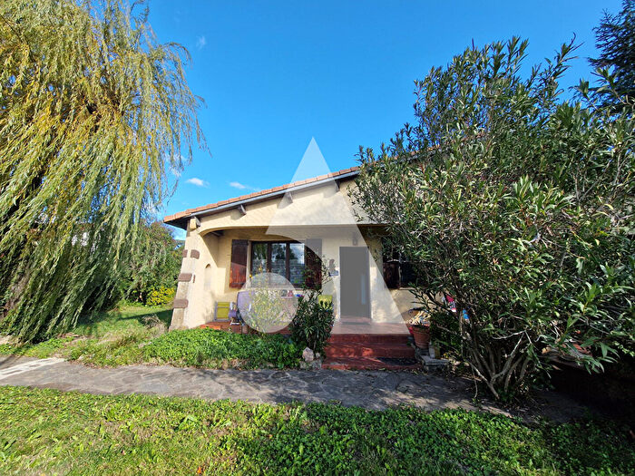 Maison à vendre - Aubenas, Bois Vignati, Saint-Pierre, Ripotier, Font Rome - 6 pièces - 5 chambres