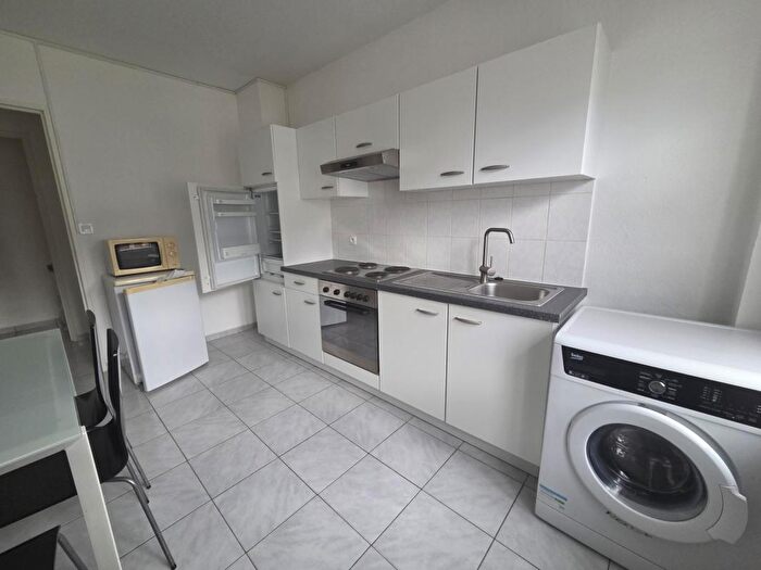 Appartement à louer - Saint-Louis - 2 pièces - 1 chambre