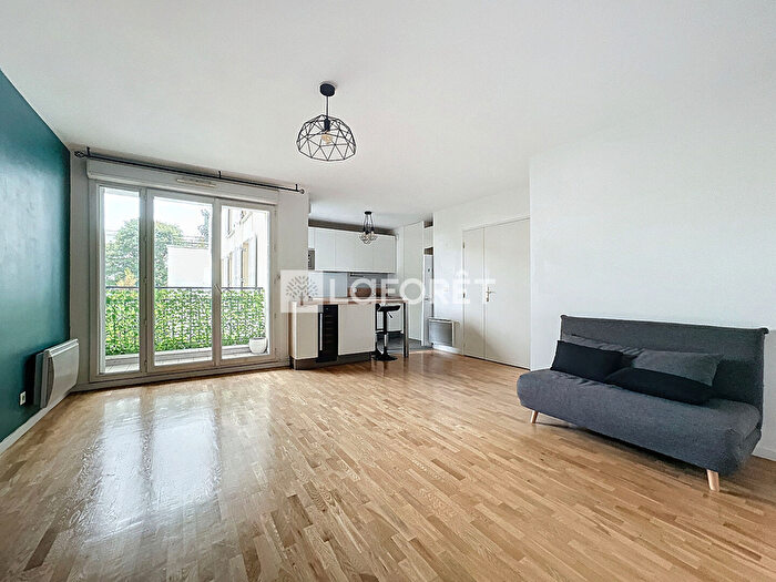 Appartement 3 pièces à vendre - Châtenay-Malabry, Petit Chatenay, Voltaire, Croix Blanche