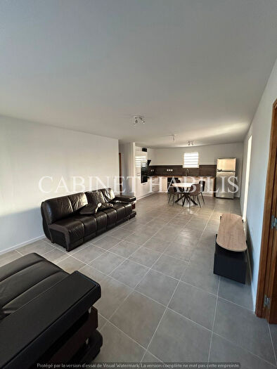 Appartement 3 pièces à louer à Saint-Pierre, La Ravine Blanche, Front de Mer