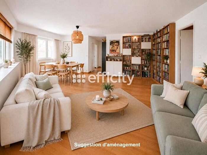 Appartement 4 pièces à Asnières-sur-Seine, Centre-ville, à vendre