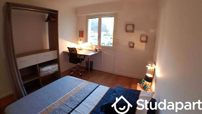 Appartement à louer - Bellevue, Brest - 1 pièce - 5 chambres