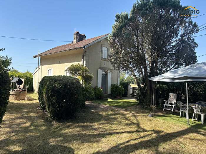 Maison 4 pièces à vendre à Virazeil