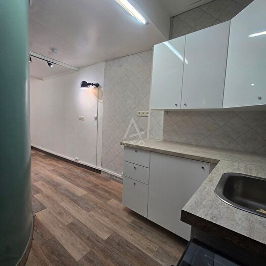 Appartement à vendre - Paris e , Jules Joffrin - 2 pièces - 1 chambre