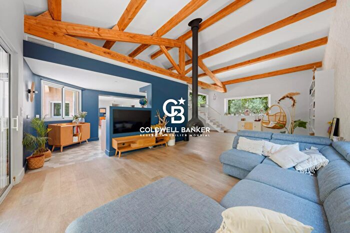 Saint-Mathieu-de-Tréviers : Maison 6 pièces à vendre