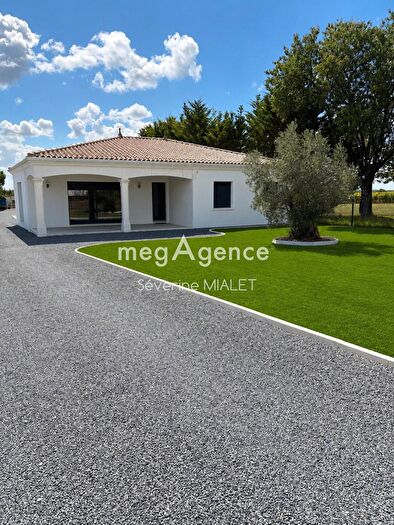 Maison 4 pièces à vendre à Triac-Lautrait