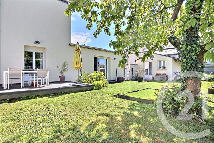 Maison 6 pièces à vendre à La Chaussée-Saint-Victor