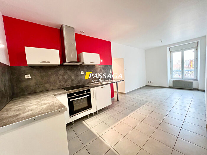 Appartement à louer - Sévérac-le-Château - 3 pièces - 2 chambres