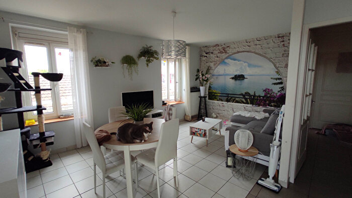 Meximieux : Appartement 3 pièces à louer