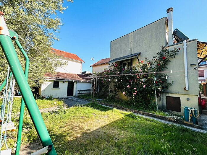 Maison à vendre - Le Blanc-Mesnil, Centre Coudray - 4 pièces - 2 chambres
