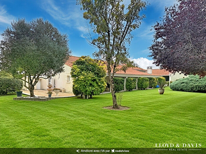 Maison 5 pièces à vendre - Saint-Quantin-de-Rançanne