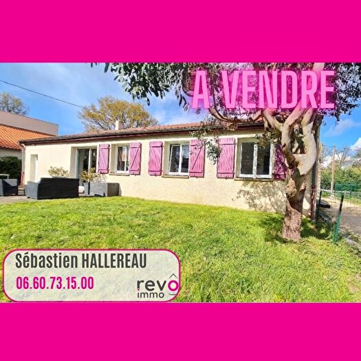 Maison à vendre - Mauves-sur-Loire - 6 pièces - 4 chambres