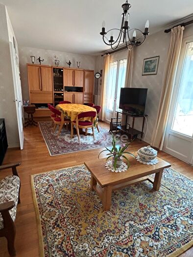 Maison à vendre - Bléneau - 7 pièces - 6 chambres