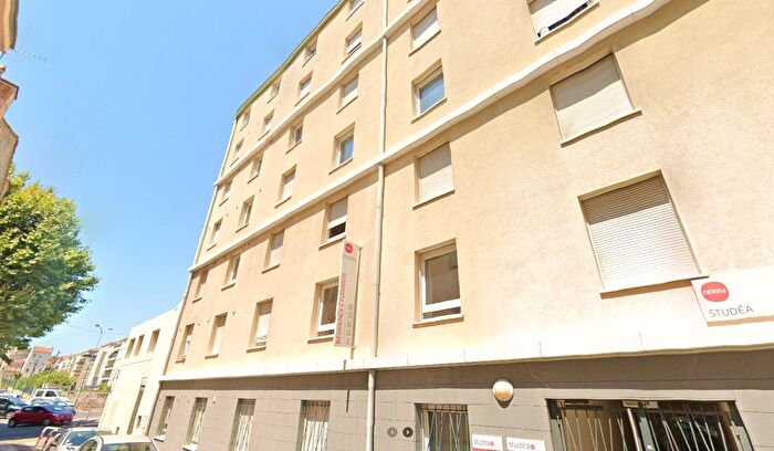 Appartement à vendre - Marseille e , La Timone - 1 pièce