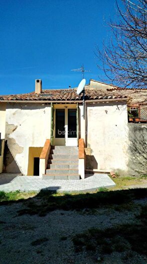 Saint-Étienne-les-Orgues - Appartement 1 pièce à vendre