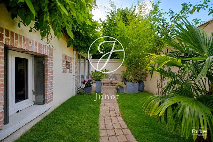 Maison 6 pièces à vendre - Suresnes, Liberté