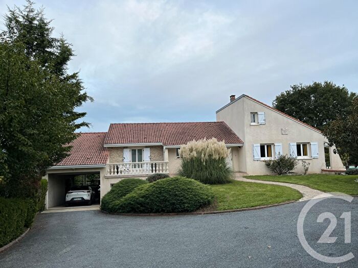 Maison à vendre - Domérat - 6 pièces - 3 chambres