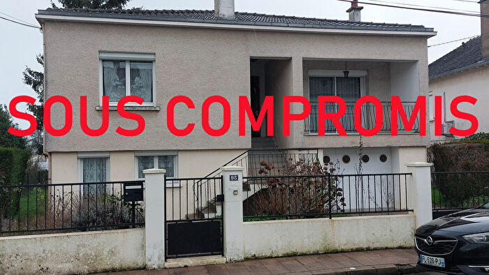 Maison à vendre - Niort, Centre-ville - 5 pièces - 4 chambres