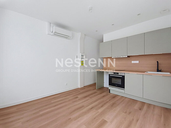 Brive-la-Gaillarde, Centre-ville, Pont Cardinal, Champanatier : Appartement 2 pièces à louer