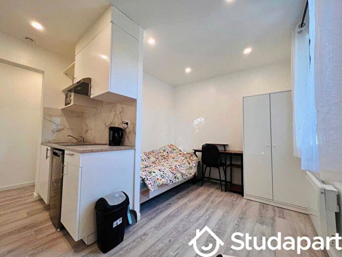 Appartement à louer - Centre Sud, Palaiseau - 1 pièce