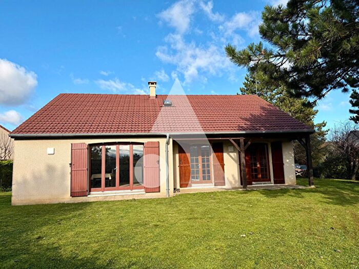 Maison à louer - Zone Activ Europe-Cap Vert-Grand Marche, Quetigny - 5 pièces - 3 chambres