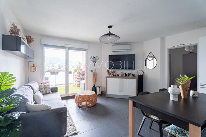 Appartement à vendre - Marseille e , La Capelette - 3 pièces - 2 chambres