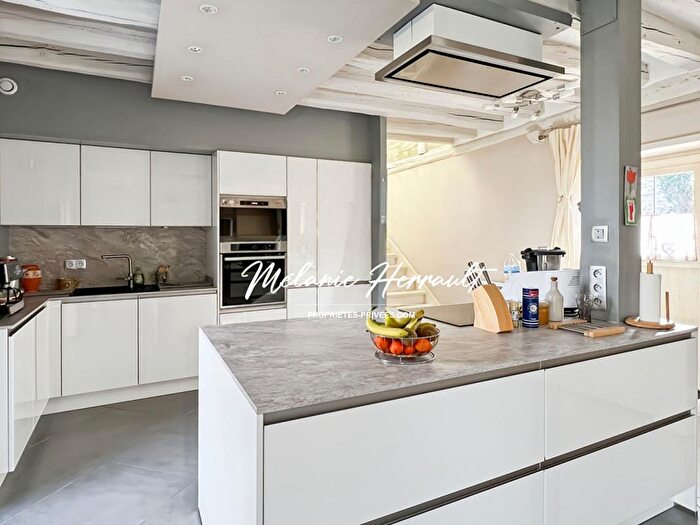 Maison à vendre - Parigné-lévêque - 6 pièces - 4 chambres