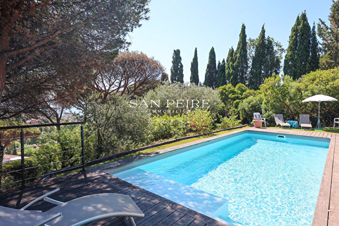 Roquebrune-sur-Argens - Maison 5 pièces à vendre