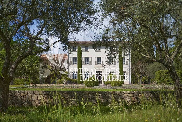 Maison à vendre - Peymeinade - 18 pièces - 12 chambres