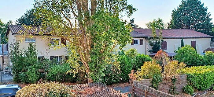 Issoire, Pré rond, Listes - Maison 15 pièces à vendre