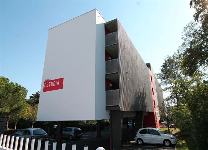Appartement à louer - Saint-Nazaire, Saint-Marc - 1 pièce